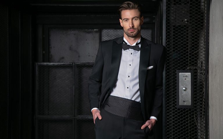 BLOG HIGH LIFE | ¿Cómo usar correctamente tu smoking?